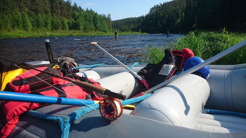 Fishing and rafting - Palosaari Reindeer and Fishing Farm, Kuusamo, Finland